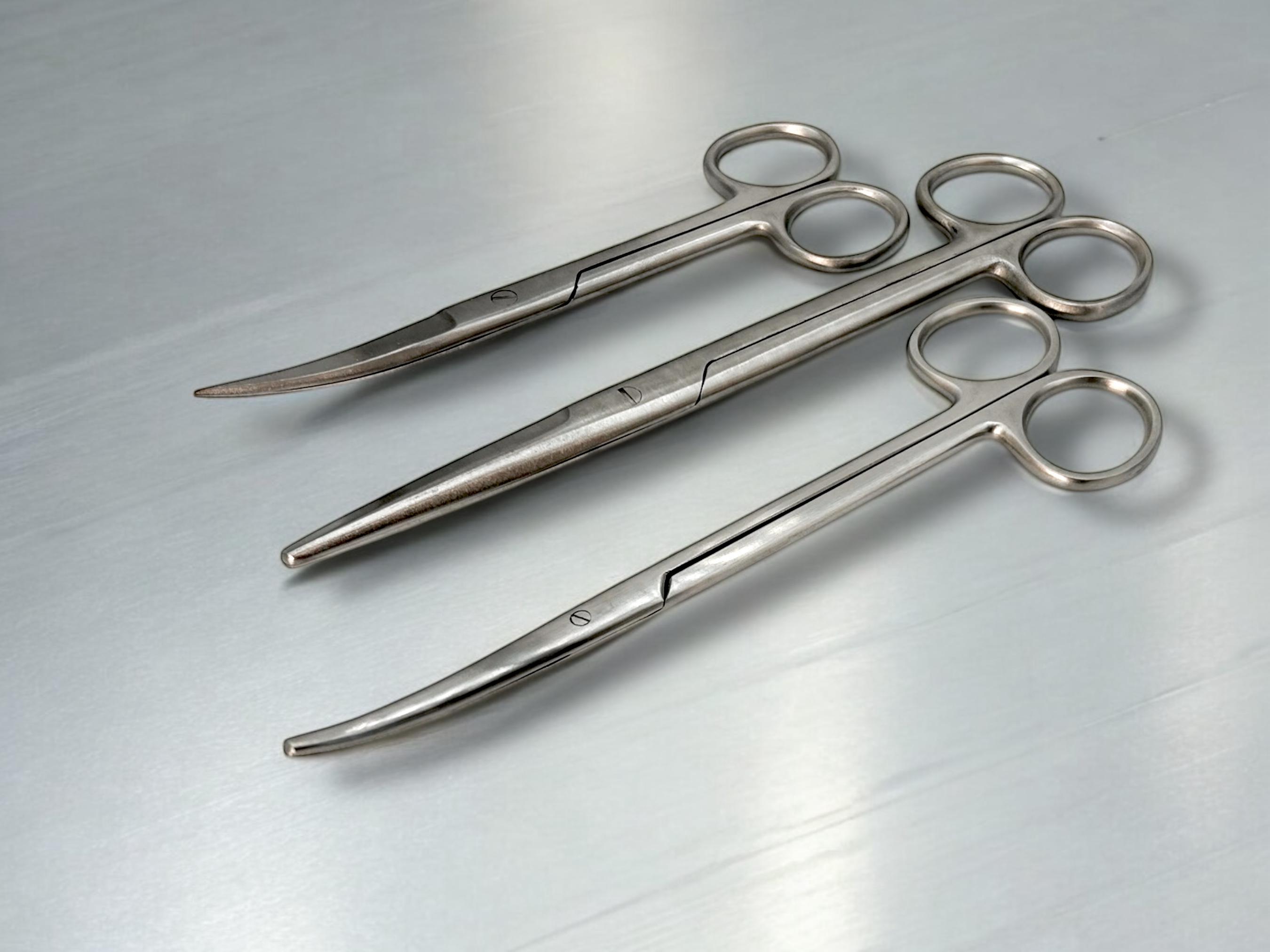 Tijeras Quirúrgicas – Punto Medic